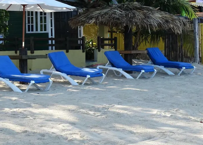 BAR B BARN HOTEL, NEGRIL